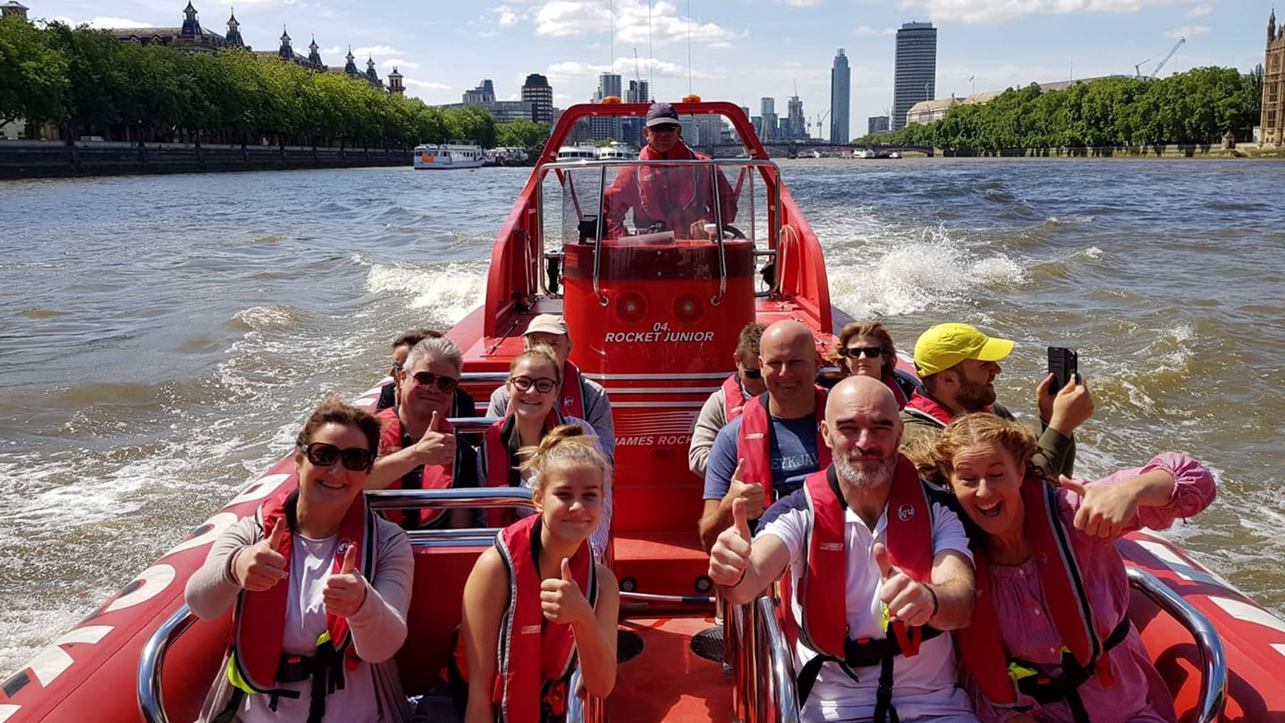 London Heatwave | Thames Rockets